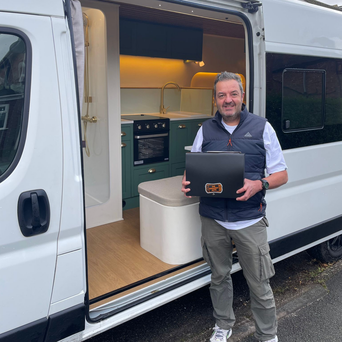 OFF GRID CAMPERVAN – The Giveaway Guys